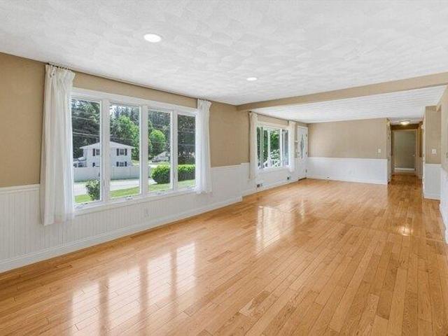 house with 3 bedroom, Chelmsford MA ES103807985