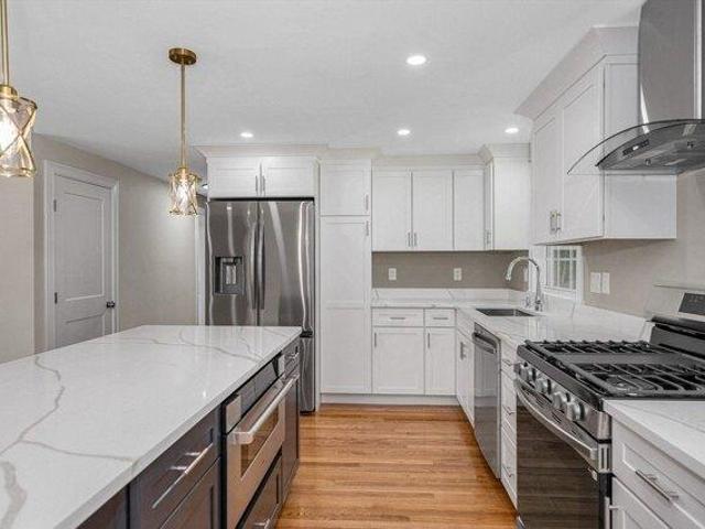 house with 3 bedroom, Chelmsford MA ES103851746