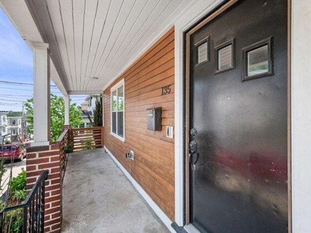 house with 3 bedroom, Chelsea MA DLS102779393