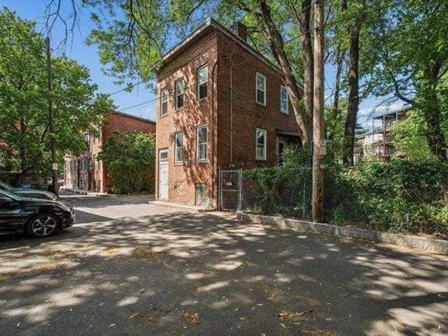 house with 3 bedroom, Chelsea MA DS104297780