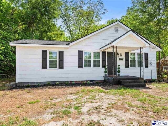 house with 3 bedroom, Cheraw SC DLS93346108