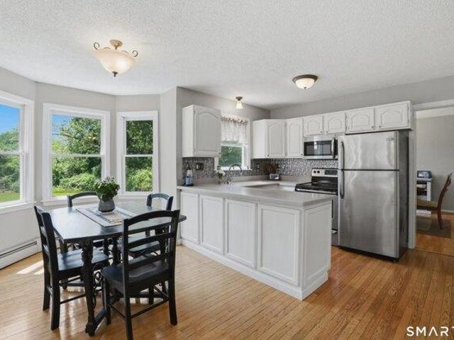 house with 3 bedroom, Cheshire CT ES104077767