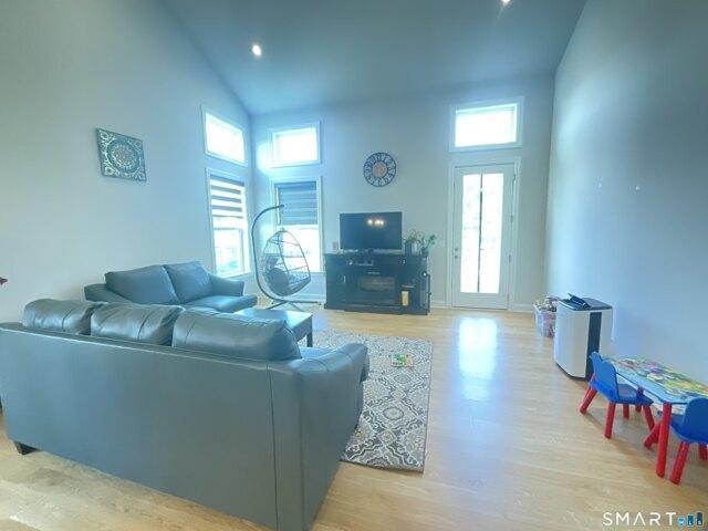 house with 3 bedroom, Cheshire CT ES104649932