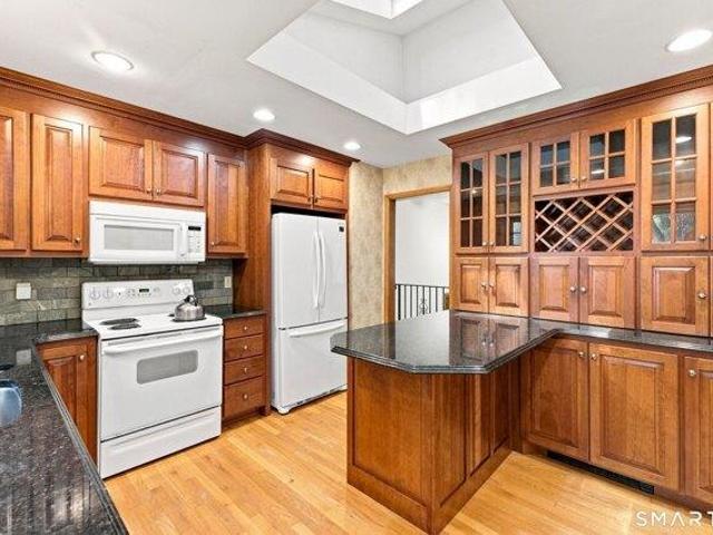 house with 3 bedroom, Cheshire CT ES104848661