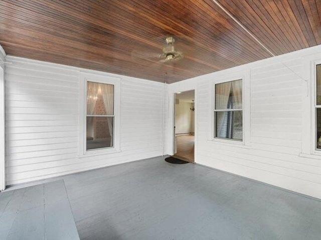 house with 3 bedroom, Chester MA ES104994699