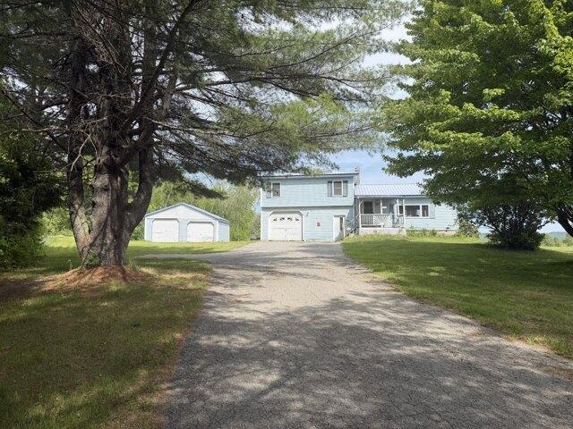 house with 3 bedroom, Chester ME ES105229004