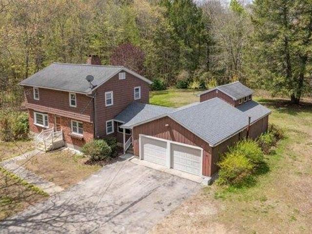 house with 3 bedroom, Chester NH DLS102776464