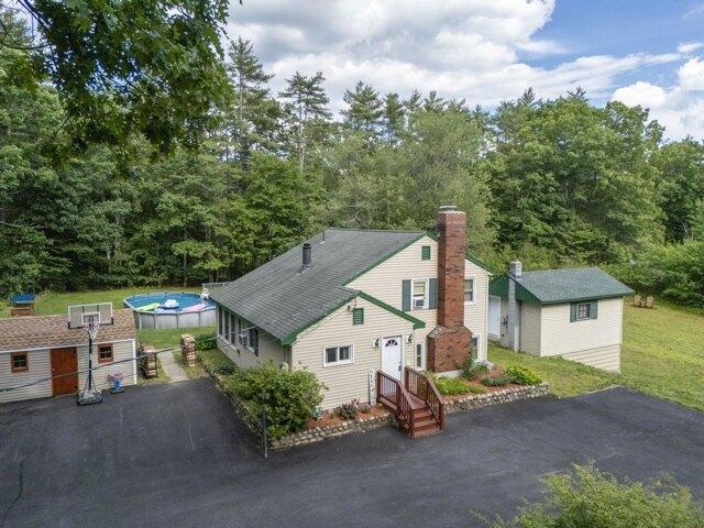 house with 3 bedroom, Chester NH DS104296345