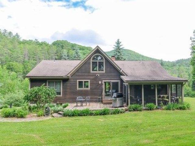 house with 3 bedroom, Chester VT DS103664254