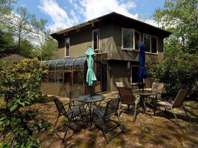 house with 3 bedroom, Chesterfield NH DS104351083