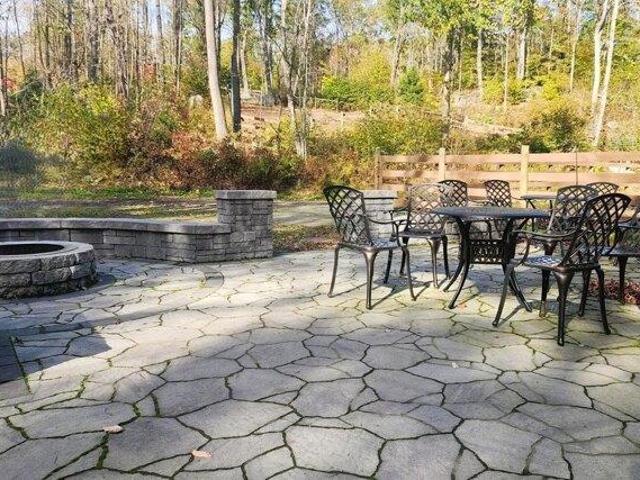house with 3 bedroom, Chesterfield NH ES104920859