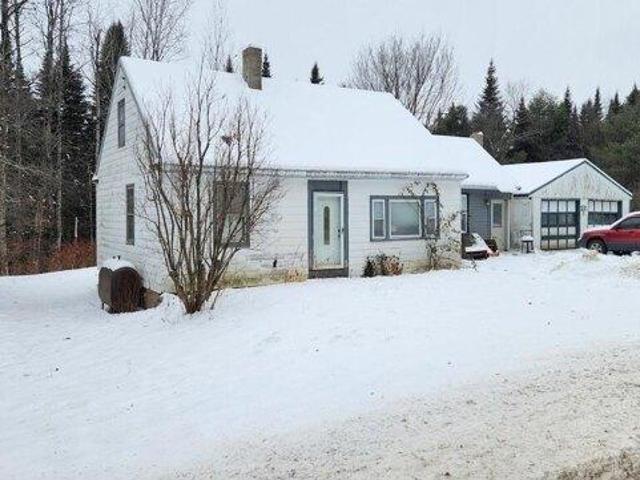house with 3 bedroom, Chesterville ME DLS102211902