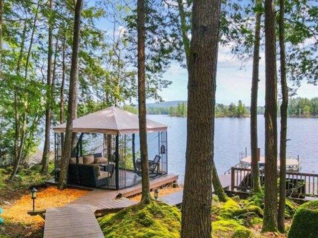 house with 3 bedroom, Chesterville ME DLS102708272