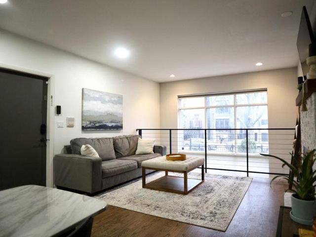 house with 3 bedroom, Chicago IL ES100973187
