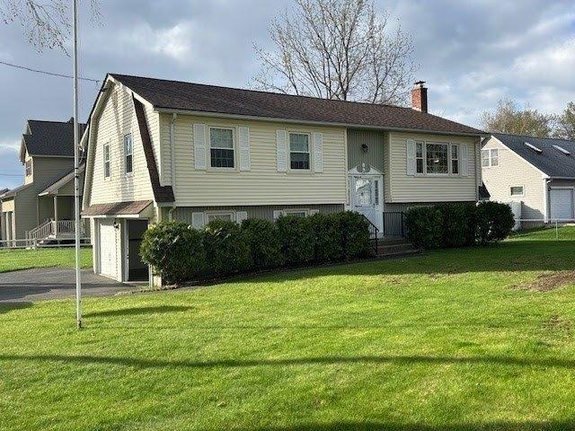 house with 3 bedroom, Chicopee MA DS101750265