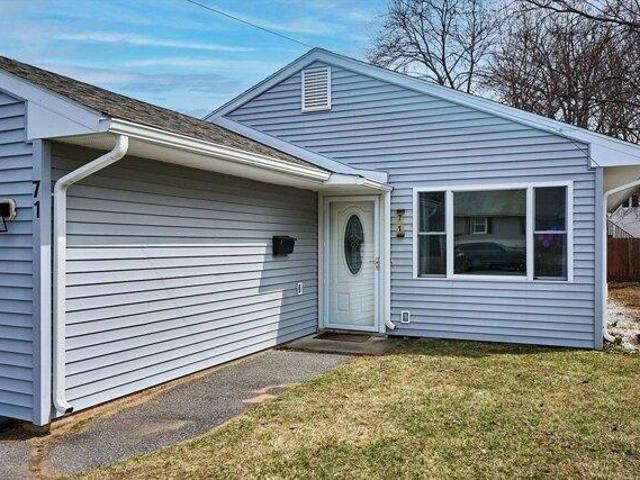 house with 3 bedroom, Chicopee MA DS102585620