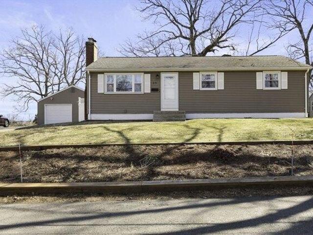 house with 3 bedroom, Chicopee MA DS102591975