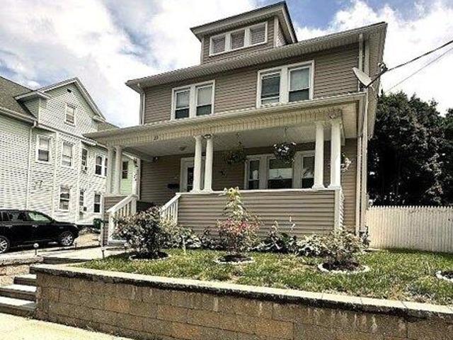 house with 3 bedroom, Chicopee MA DS102668721
