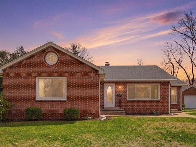 house with 3 bedroom, Chicopee MA DS102635440