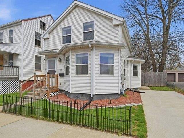 house with 3 bedroom, Chicopee MA DS102777356