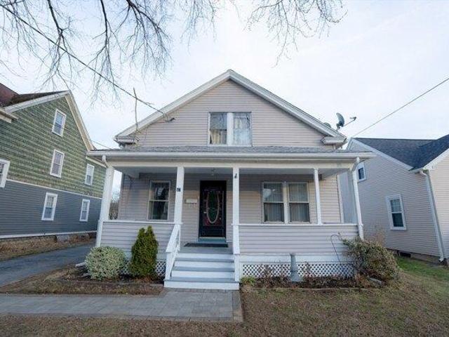 house with 3 bedroom, Chicopee MA DS102959075