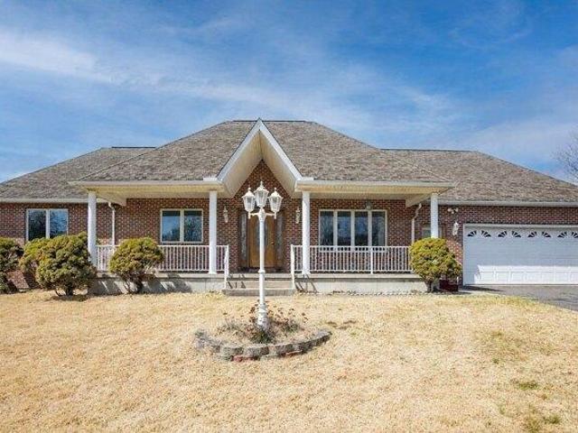 house with 3 bedroom, Chicopee MA DS103037936