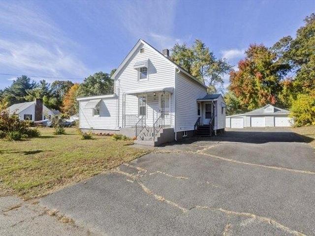 house with 3 bedroom, Chicopee MA DS103184790