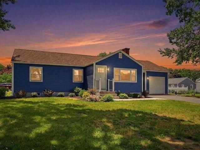 house with 3 bedroom, Chicopee MA DS103709738