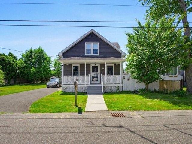 house with 3 bedroom, Chicopee MA DS103710010