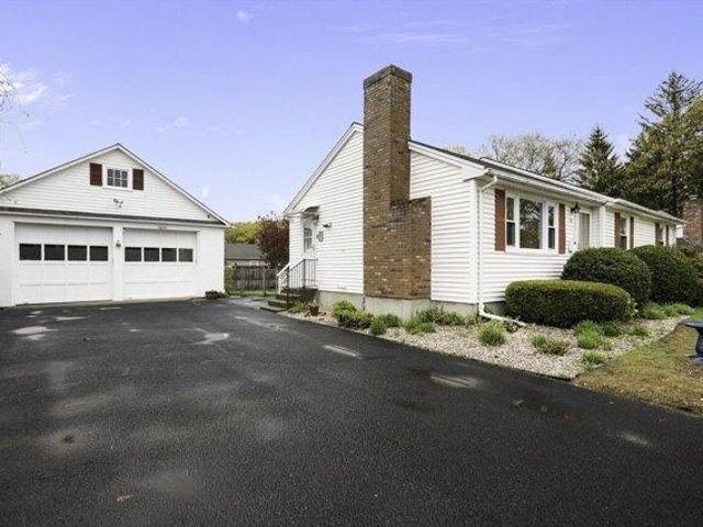 house with 3 bedroom, Chicopee MA DS103807807