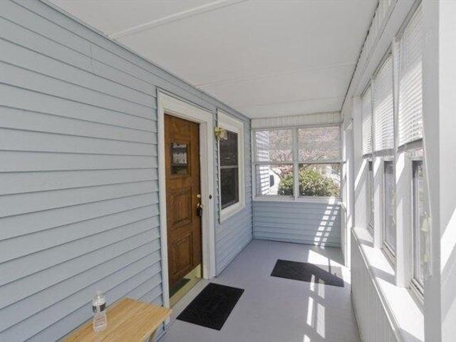 house with 3 bedroom, Chicopee MA ES103160523