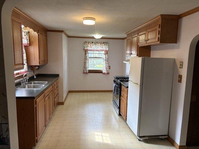 house with 3 bedroom, Chicopee MA ES105041611