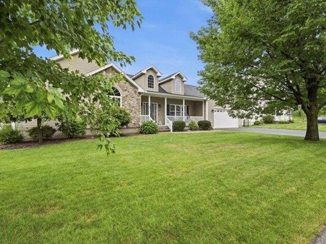 house with 3 bedroom, Chicopee MA ES105013568