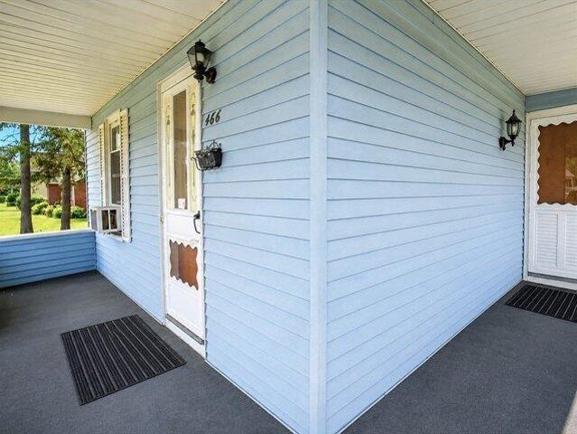 house with 3 bedroom, Chicopee MA ES105143568