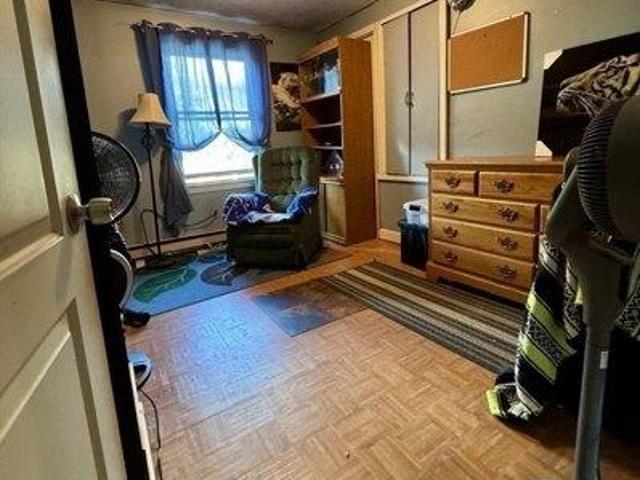 house with 3 bedroom, Chicopee MA ES105175264