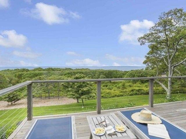 house with 3 bedroom, Chilmark MA ES104653019
