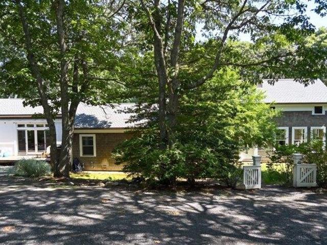 house with 3 bedroom, Chilmark MA ES105159035