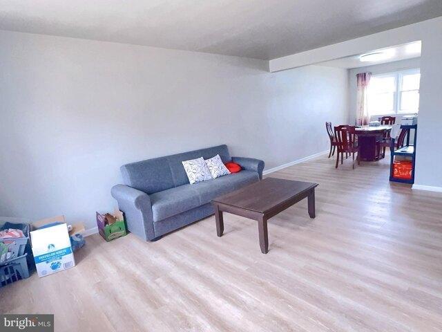 house with 3 bedroom, Cinnaminson NJ ES105193581