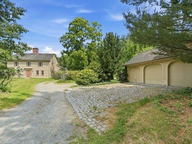 house with 3 bedroom, Concord MA DS104331891