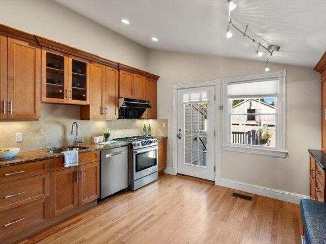 house with 3 bedroom, Concord MA DS102585139