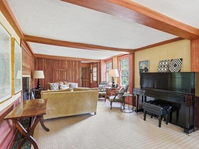 house with 3 bedroom, Concord MA ES105093569