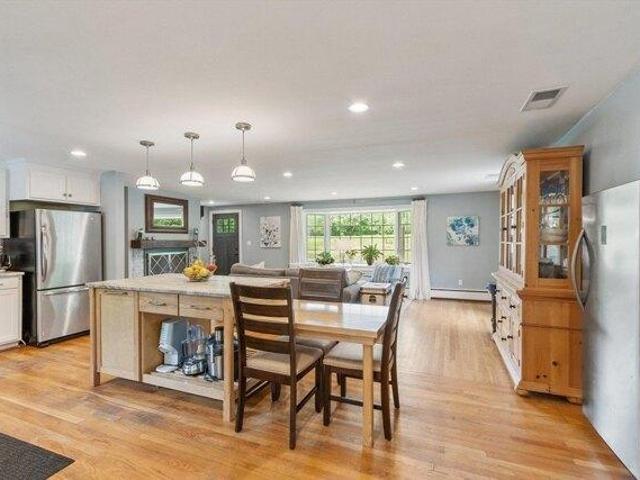 house with 3 bedroom, Concord MA ES103500206