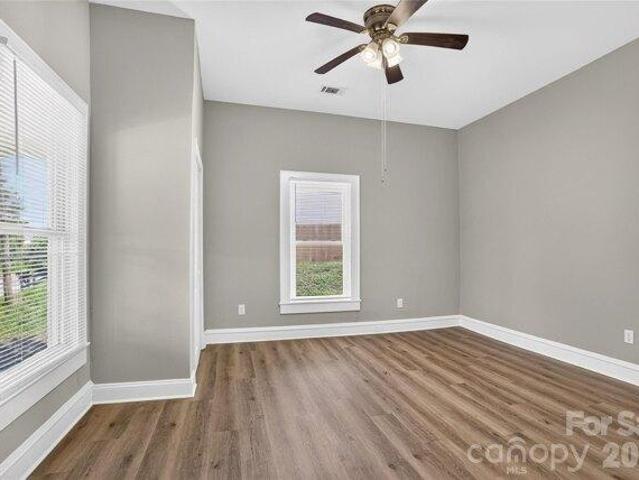 house with 3 bedroom, Concord NC ES104908722