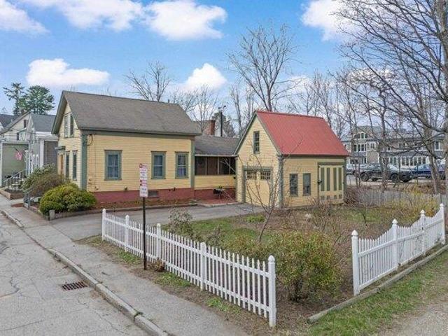house with 3 bedroom, Concord NH DLS102798646