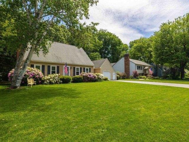 house with 3 bedroom, Concord NH DS104009273
