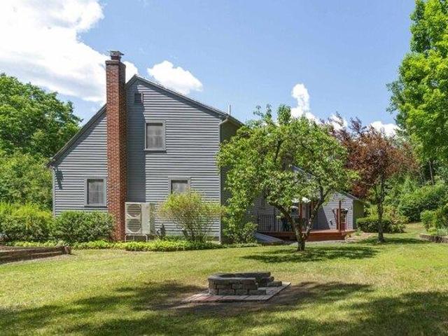 house with 3 bedroom, Concord NH DS104045791