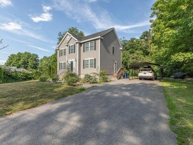 house with 3 bedroom, Concord NH DS104409316