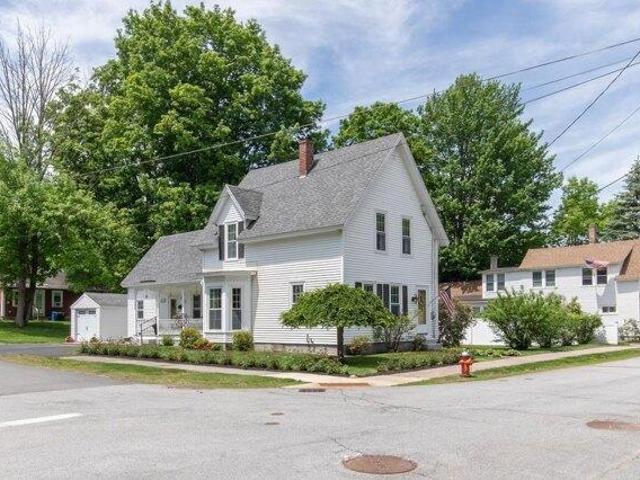 house with 3 bedroom, Concord NH DS103966298
