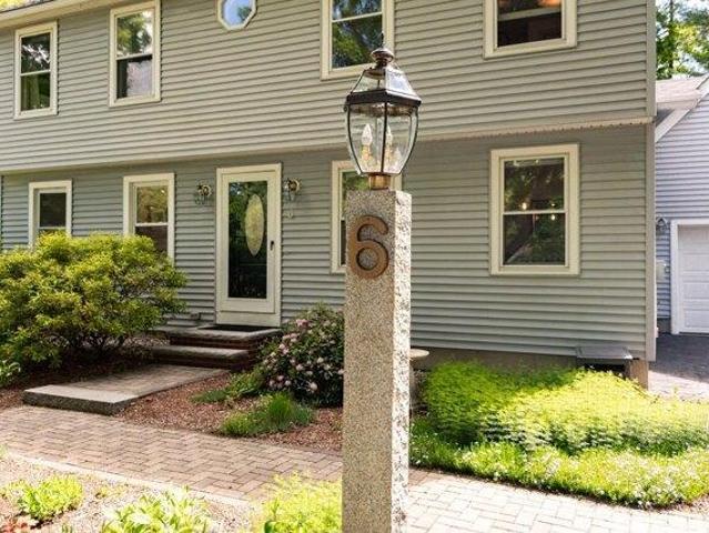 house with 3 bedroom, Concord NH ES104009710