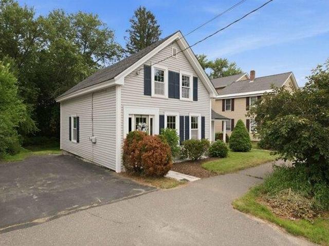 house with 3 bedroom, Concord NH ES104788253